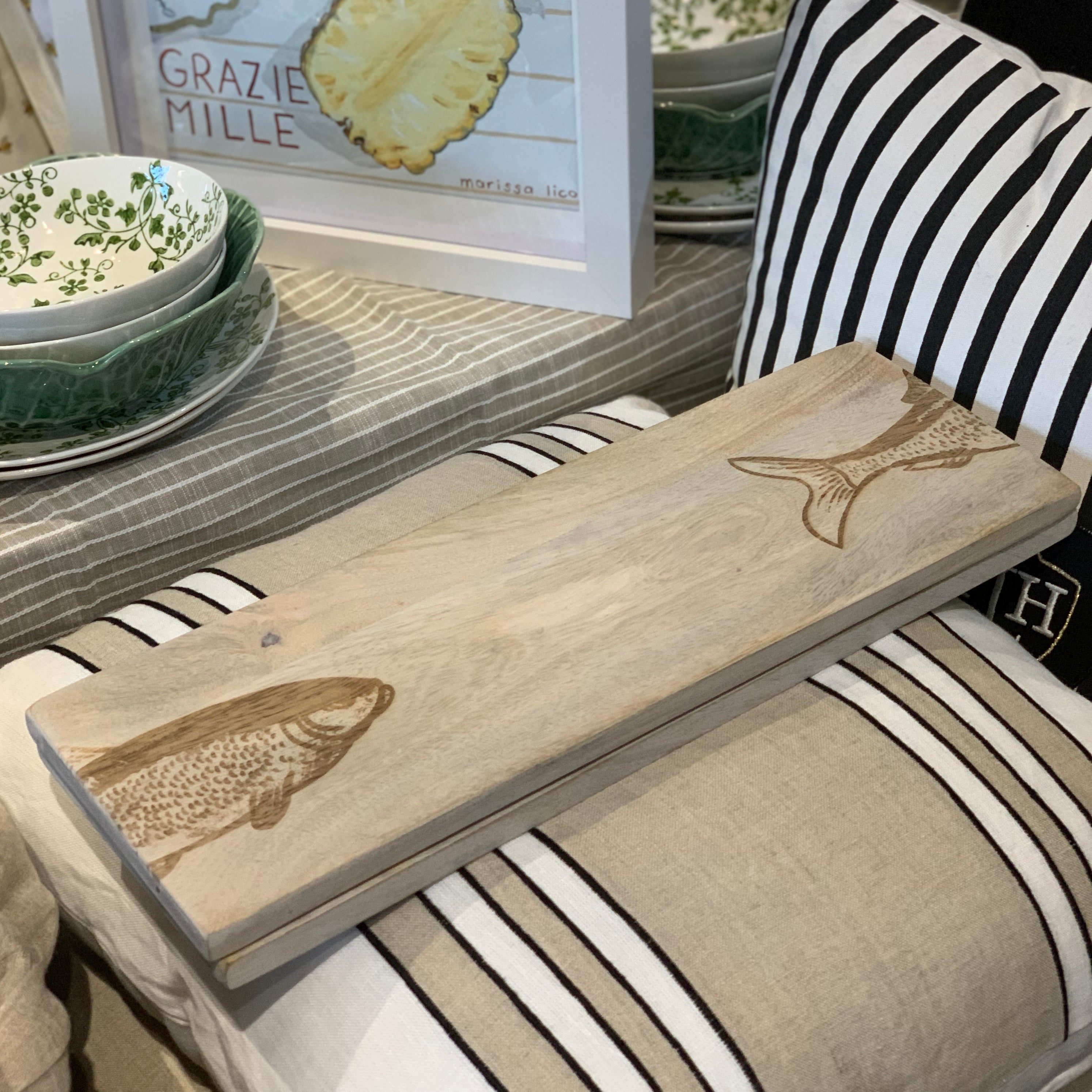 Ahoy Fish Serving Board – unearthedhomewares